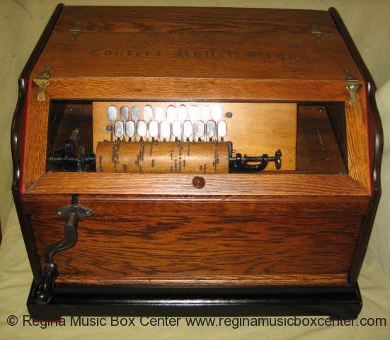 Regina Music Box Center: Concert Roller Organ