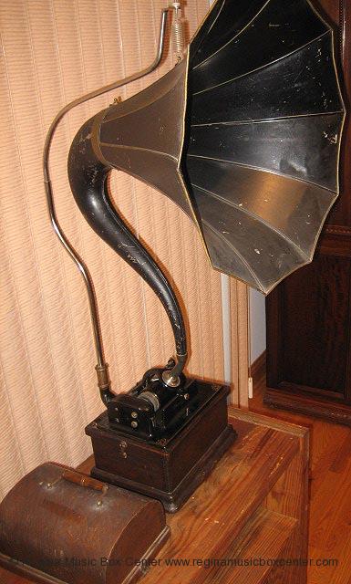 Regina Music Box Center: EDISON FIRESIDE 2/4 MINUTE PHONOGRAPH